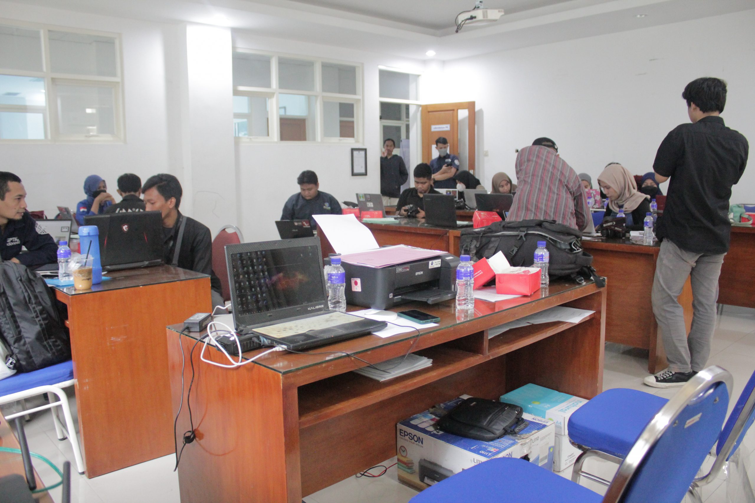 Sertifikasi Fotografi, Kegiatan Prodi Ikom yang Mengasah Skill ...