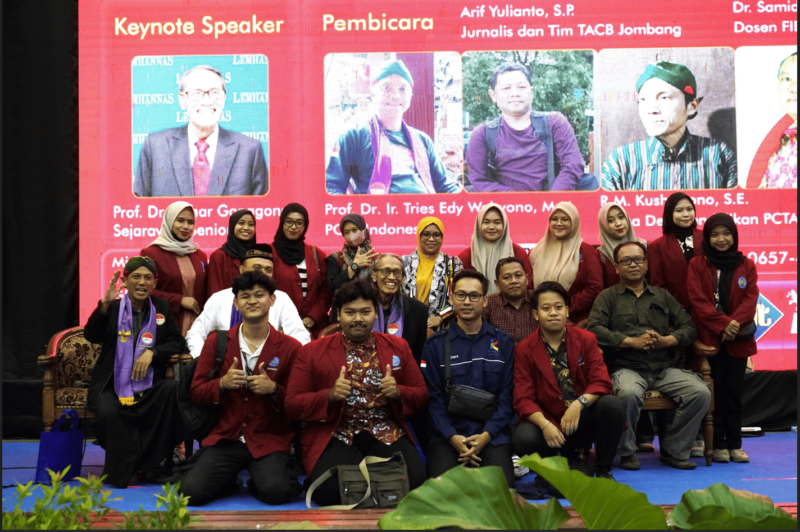 Seminar Kebangsaan Ajak Generasi Muda Memaknai Sejarah 1