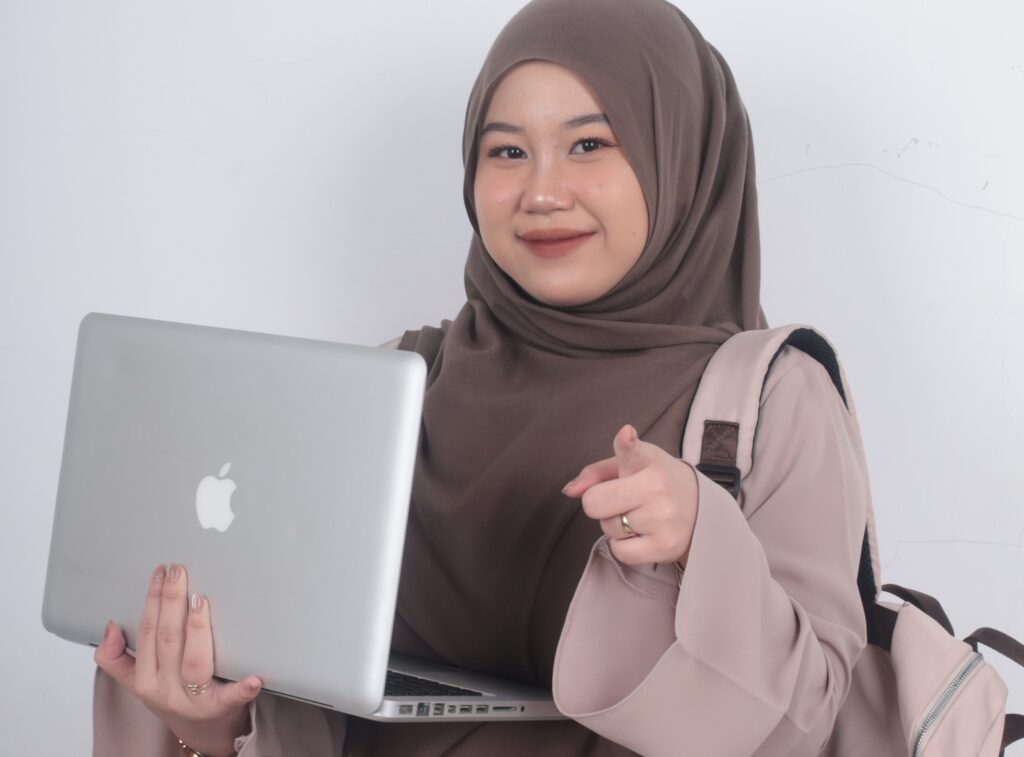 Prodi Ikom Umsida Terapkan Publikasi Jurnal SINTA, Tuntaskan Tugas ...